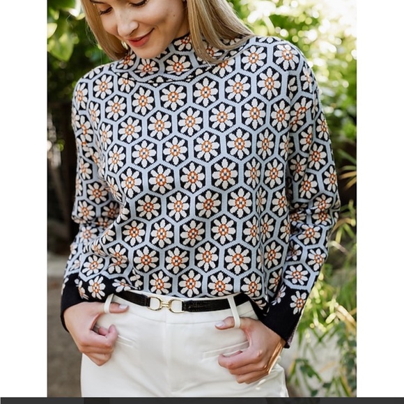 Maeve | Sweaters | Maeve Black And White Floral Sweater | Poshmark